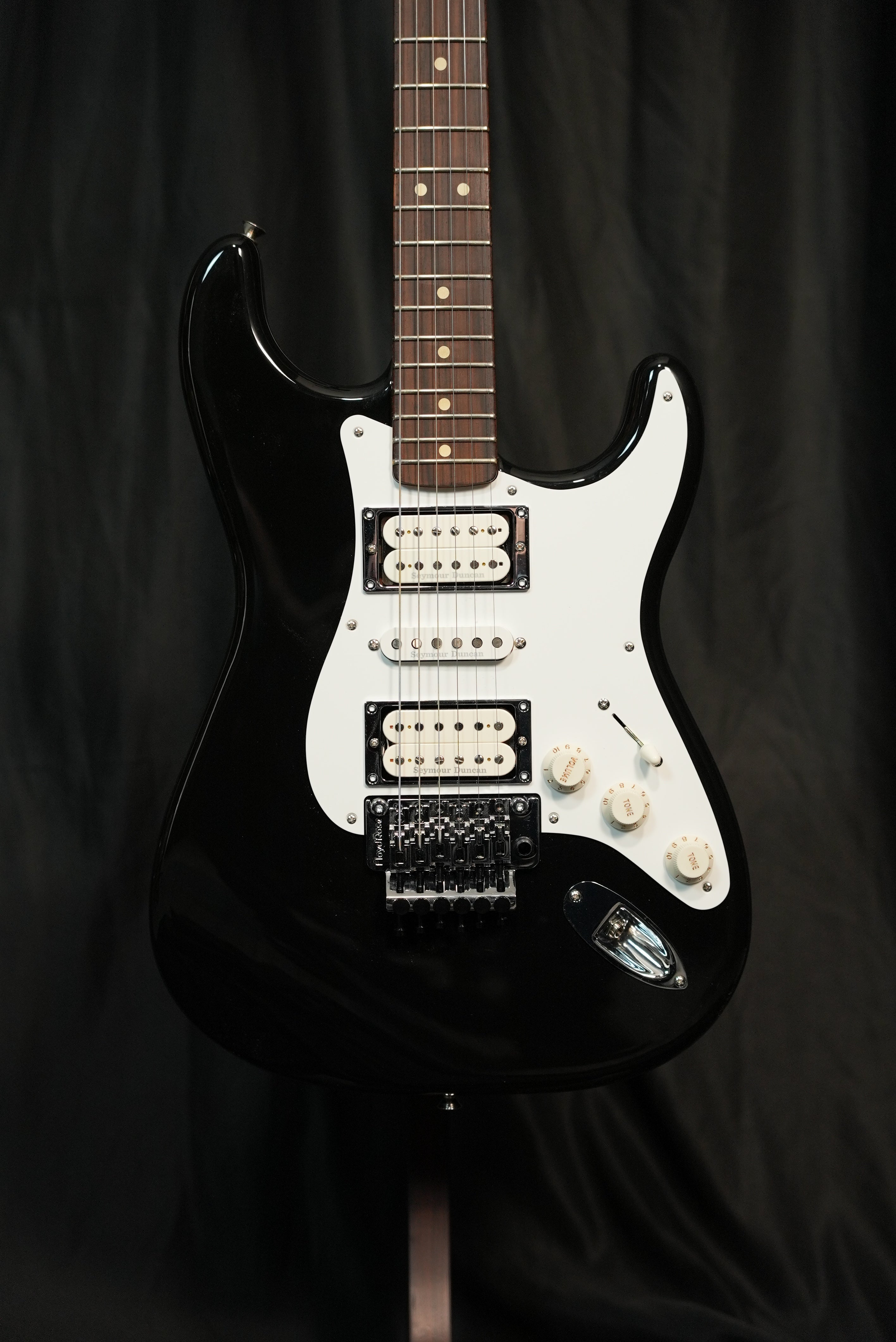 Fender Dave Murray Stratocaster | Iron Maiden 50th Anniversary ...