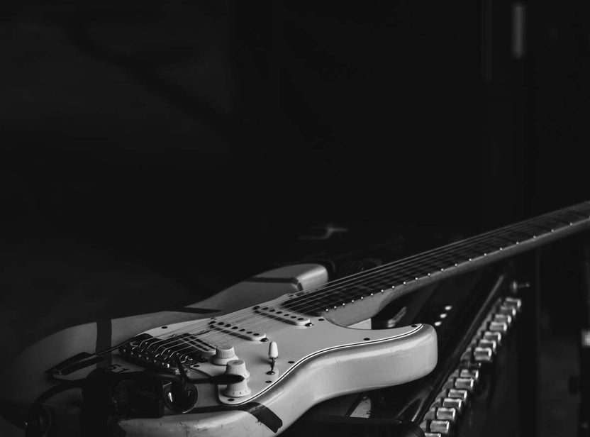 Titanium Core Guitar Strings – VERA Guitars